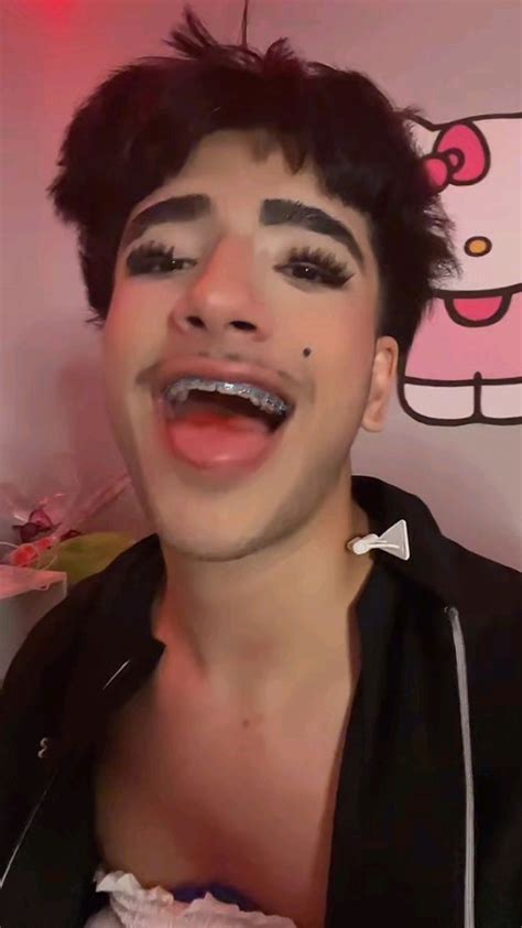 Arad 😭💅 Hispanic Aesthetic Alex Pics Edgars Haircut