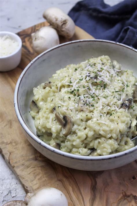 Tomato Risotto With Pine Nuts Kitchensplace
