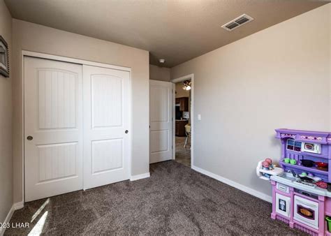 2932 E Luna Vis Kingman Az 86409 Redfin