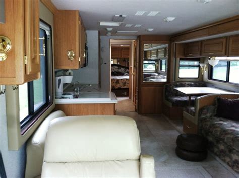 2000 Fleetwood Discovery 37v Photos Details Brochure With Floorplan