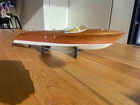 Schönes Holzboot Riviera 80 Mit Fernsteuerung Kaufen Auf Ricardo