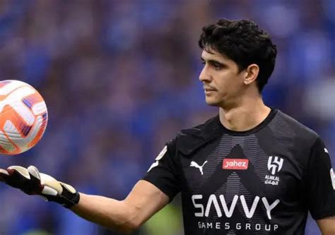 Saudi Pro League Yassine Bono Désigné Gardien Du Mois