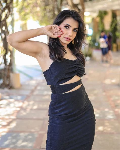 Priya Ahuja Rbollyarm