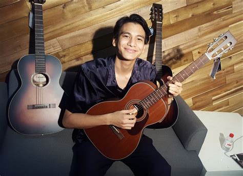27 Questions Phum Viphurit Thai Singer Songwriter And Indie Heartthrob