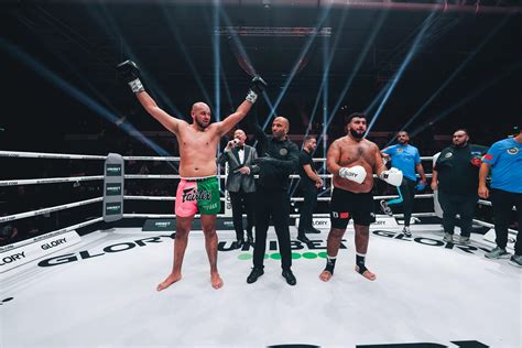 Sofian Laidouni Glorykickboxing Fighter • Podcast • Parlons De Votre Mental