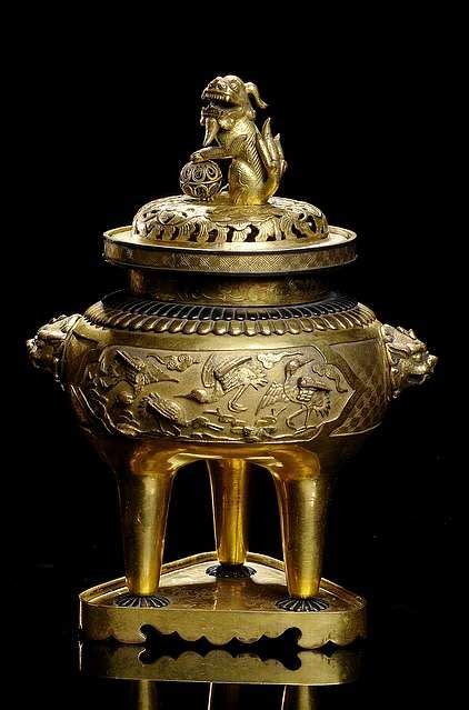 A Fine And Rare Gilt Bronze Censer With Cover China 17th Ct Bronze