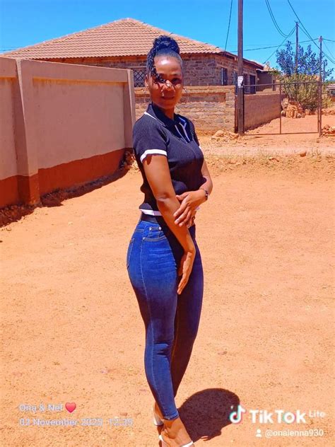 Onalenna Motsaathebe