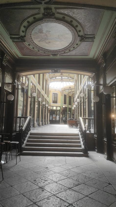 El Pasaje GutiÉrrez Gorrion De Asfalto