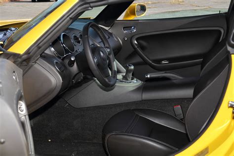 Pontiac Solstice Interior