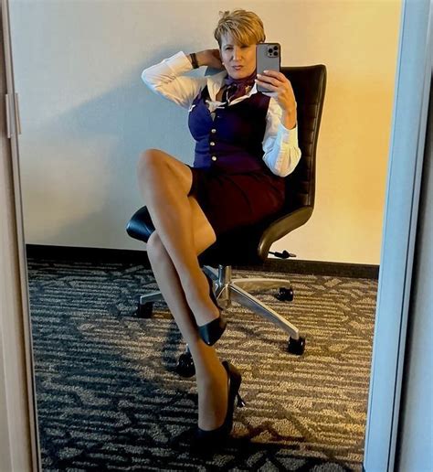 Lauri Keyes En Instagram One Of Those Days🗝️🗝️🤤🤤🥰🥰 ️ ️😇😇 Flightattendant