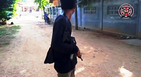 မုံရွာမြို့နယ်တွင် စစ်တပ်ကင်းလှည့်စစ်ကြောင်း မိုင်းဆွဲခံရ၊ ရေစကြို၌ စစ