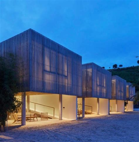 Innit Lombok Ekas Book A Michelin Guide Hotel