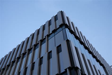 Subsidiary Vs Sister Company Whats The Difference 2025 Guide