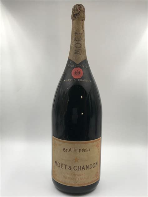 Moet Champagne Por Caja