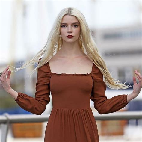 Anya Taylor Joy Turns Me Into A Submissive Slave Getting Milked For Her Is My Only Job Scrolller