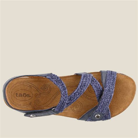 Taos Womens Trulie Sandal Navy Leather Lauries Shoes