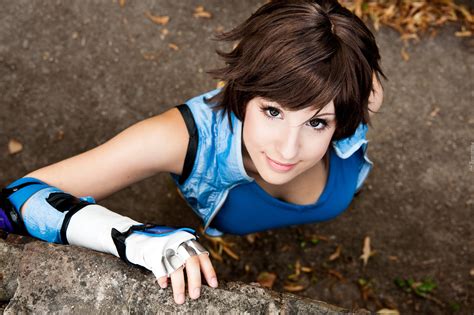 Tekken Tag Tournament 2 Asuka Kazama Cosplay