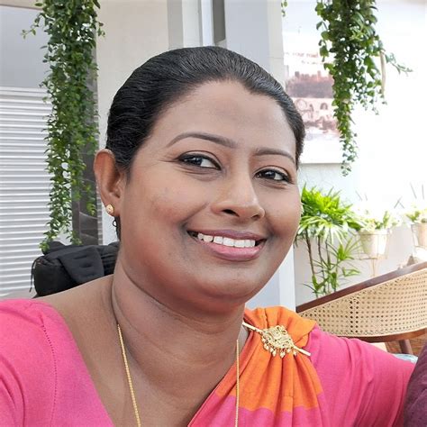 Nilmini Perera Youtube