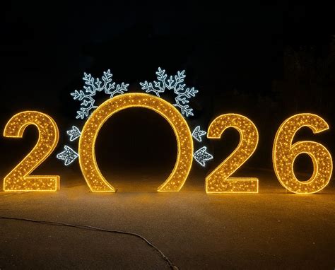 2026 Outdoor New Year And Christmas Decoration In 2025 Christmas Light Displays Decorating
