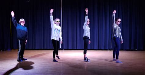 3 Ways To Bring Together Drama Dance And The Visual Arts The Art Of