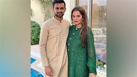 Sania Mirza Husband Shoaib Malik Divorce Shocking Post Viral । Boldsky Entertainment Video