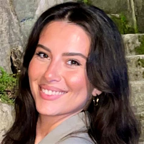 Eleonora Berisha Luftverkehrsangestellte Flughafen Split Kroatien Xing