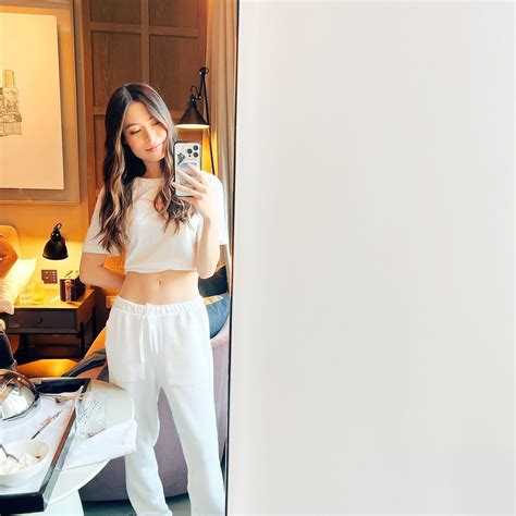 Miranda Cosgrove R Celebritybelly