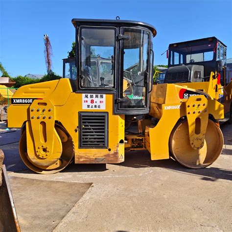 Rodillo Compactador Vibratorio De Asfalto Para Obras De Construcción