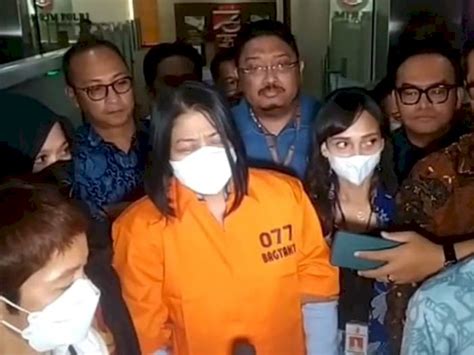 Baju Orange Viral