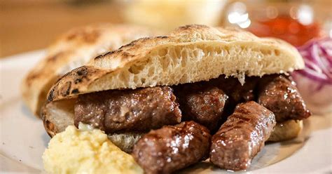 Ćevapi U Lepinji Cibo