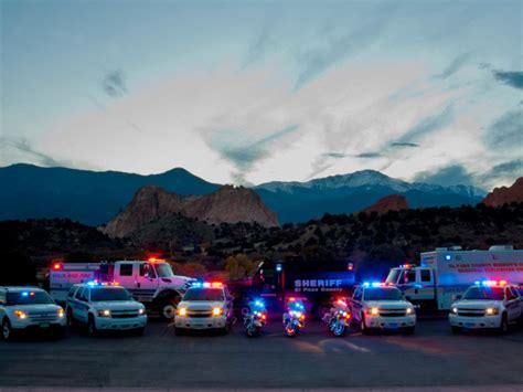 Cop Who Thought He Was Alone In The Elevator Was Actually Being Recorded By A Hidden Camera