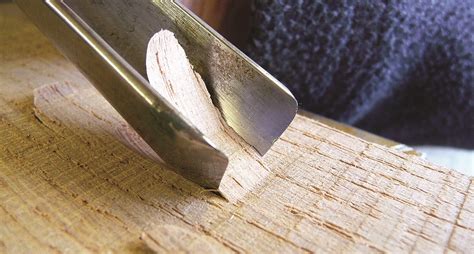 Beginners Guide To Gouges And Chisels For Woodcarving