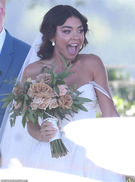 Sarah Hyland And Wells Adams Married At Californias Sunstone Winery