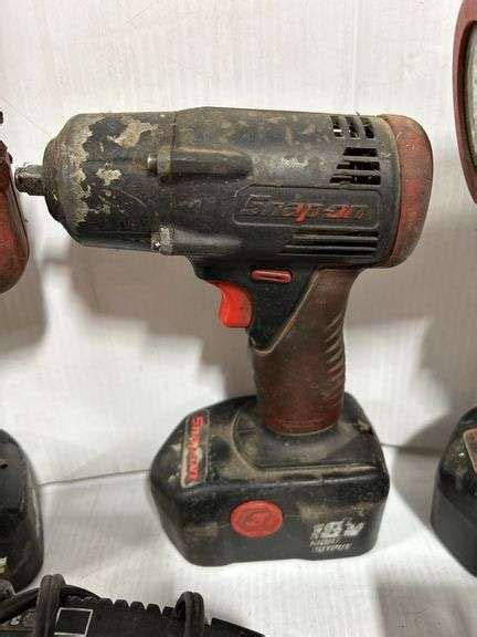 Snap On Cordless Tools 12 38 Impacts Flass Lights Batteries