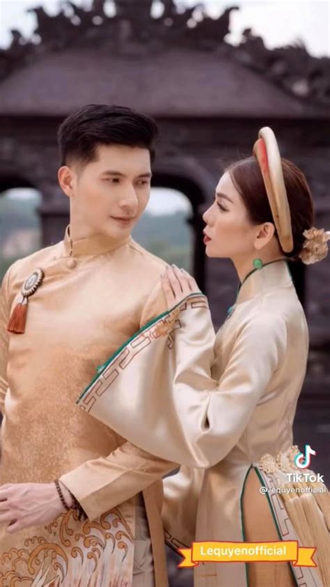 Loạt ảnh Tình Tứ Của Lệ Quyên Và Tình Trẻ Lâm Bảo Châu Khi Diện áo Dài
