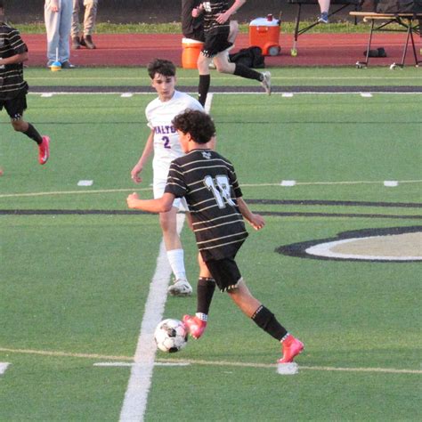 Levi Hefner ⚽️🏈 Levihefnerofficial • Instagram Photos And Videos