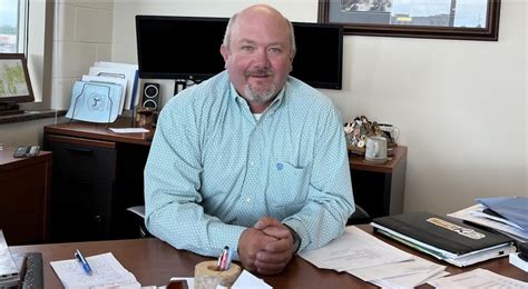 Ding Ding Ding Trumps Epic Cage Match Begins U S Court Tampa Florida Complaint