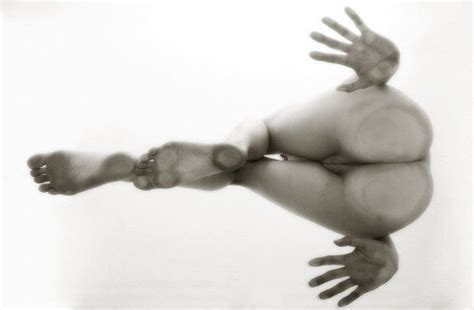 Glass Floor Sitting Popop45