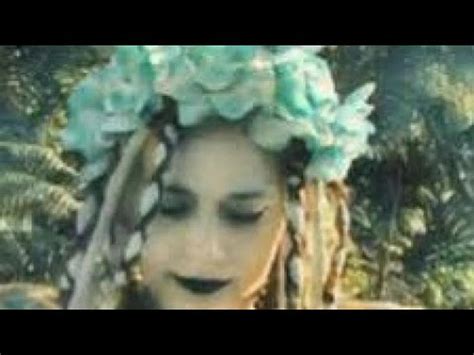 A Wandering Witchpsychic Oracle Naviae Allora Typical Skeptic Podcast 909