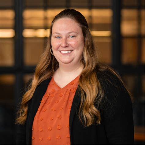 Ashley Light Arelt Account Development Specialist Iii Fedex Custom