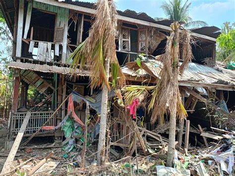 မင်းပြားမြို့ စည်ပင်ရုံးပေါ်သို့ စစ်ကောင်စီက ဗုံးကြဲခဲ့ပြီး ဗုံးကြဲခံရမ