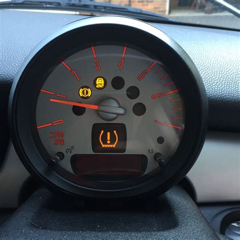 Dsc Tyre Pressure And Brake Warning Lights On Mini Cooper Forum