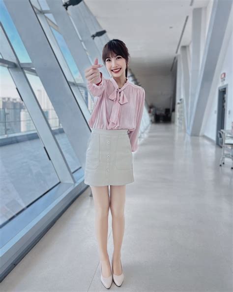 王毓珺 過年前忙翻的日子裡 還是硬擠出時間看了展🥹 118 0700 0800 1300 民視氣象見 ️ Daily Ftv 民視新聞 Instagram