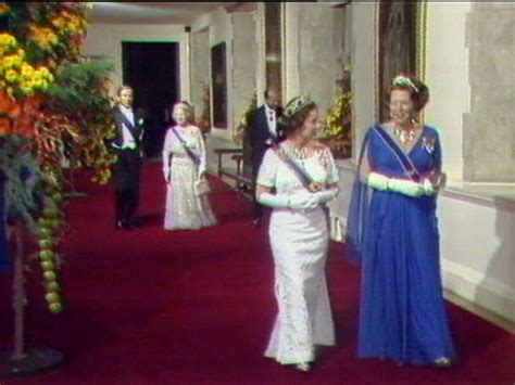 Queen Elizabeth Ii Portrait Videos And Hd Footage Getty Images