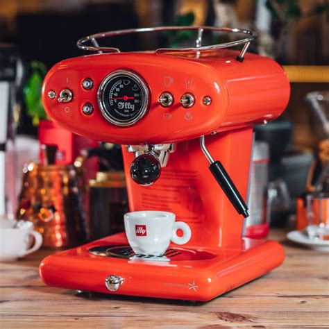 Illy Kafijas Automāti Kvalitātes Zīme Nr 1 Es Mīlu Kafiju