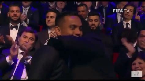 33 Probable Thoughts From Faiz Subri When He Accepted His Fifa Award