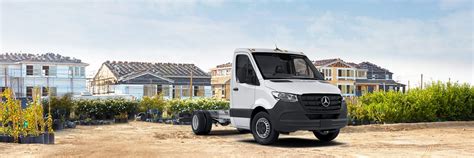Build And Customize Your Sprinter Cab Chassis Mercedes Benz Vans Canada Mercedes Benz Vans
