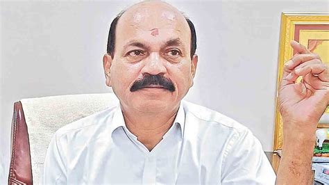 షరతులు లేకుండా రుణమాఫీ చేయాలి Namasthe Telangana