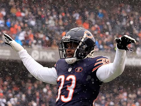 Jaylon Johnson Announces That He Is A Recovering Sex Addict At His Contract Extension Press