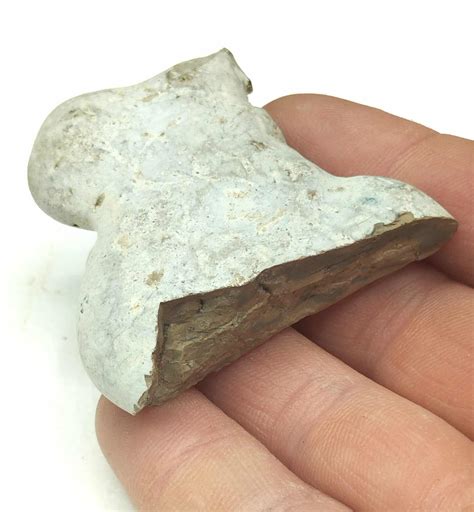 Opale Menilite Ménilmontant Paris